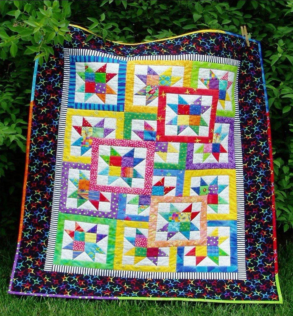 Layered Stars Quilt Pattern